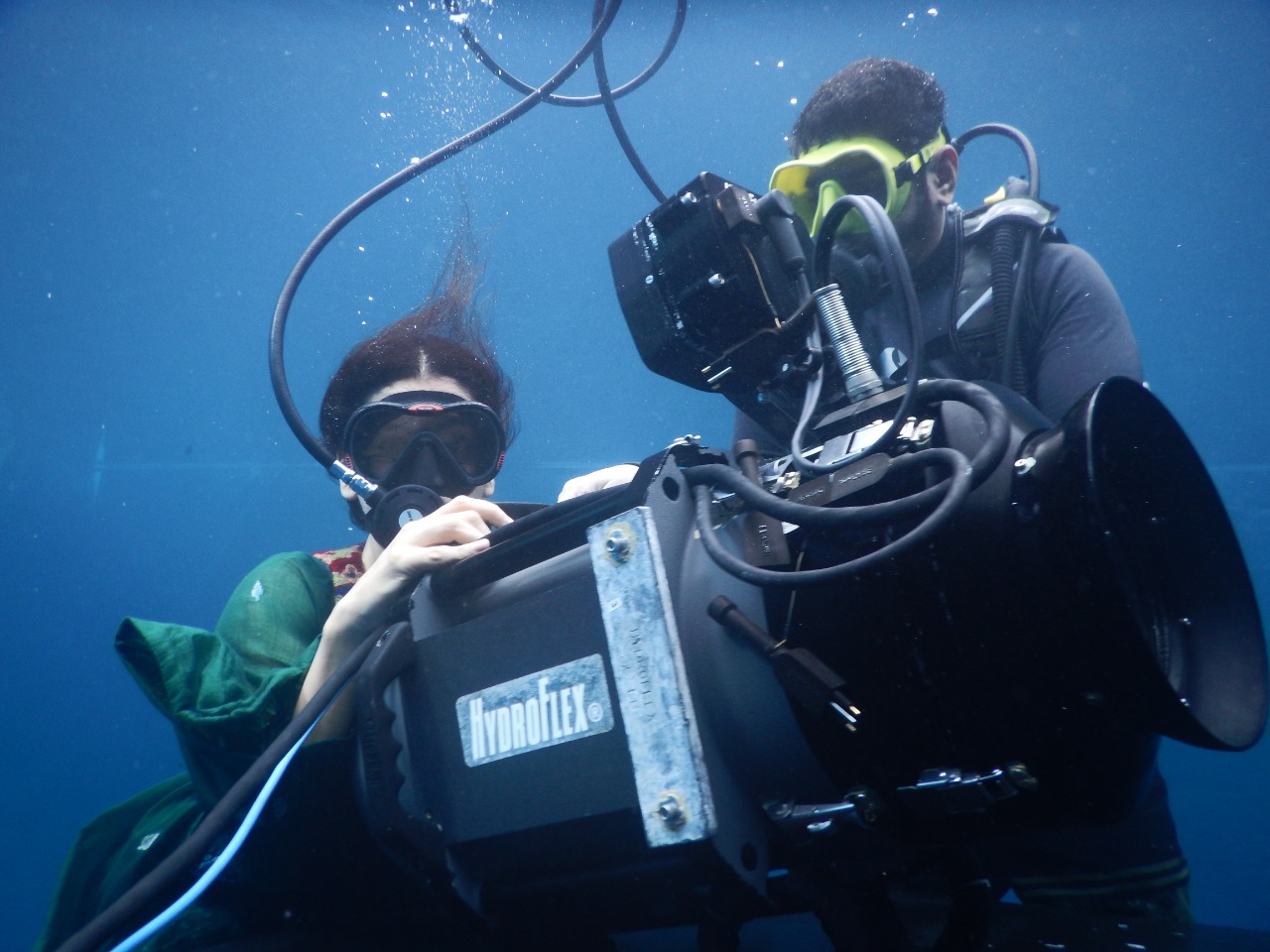 A deep Dive of Stunt Woman for a Mughal Underwater Sequence. – Sanober ...